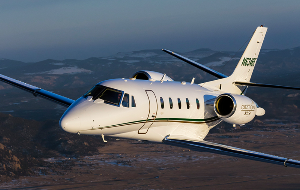 Choosing your SuperLight jet: Pilatus PC24 vs Citation XLS+ vs Phenom 300